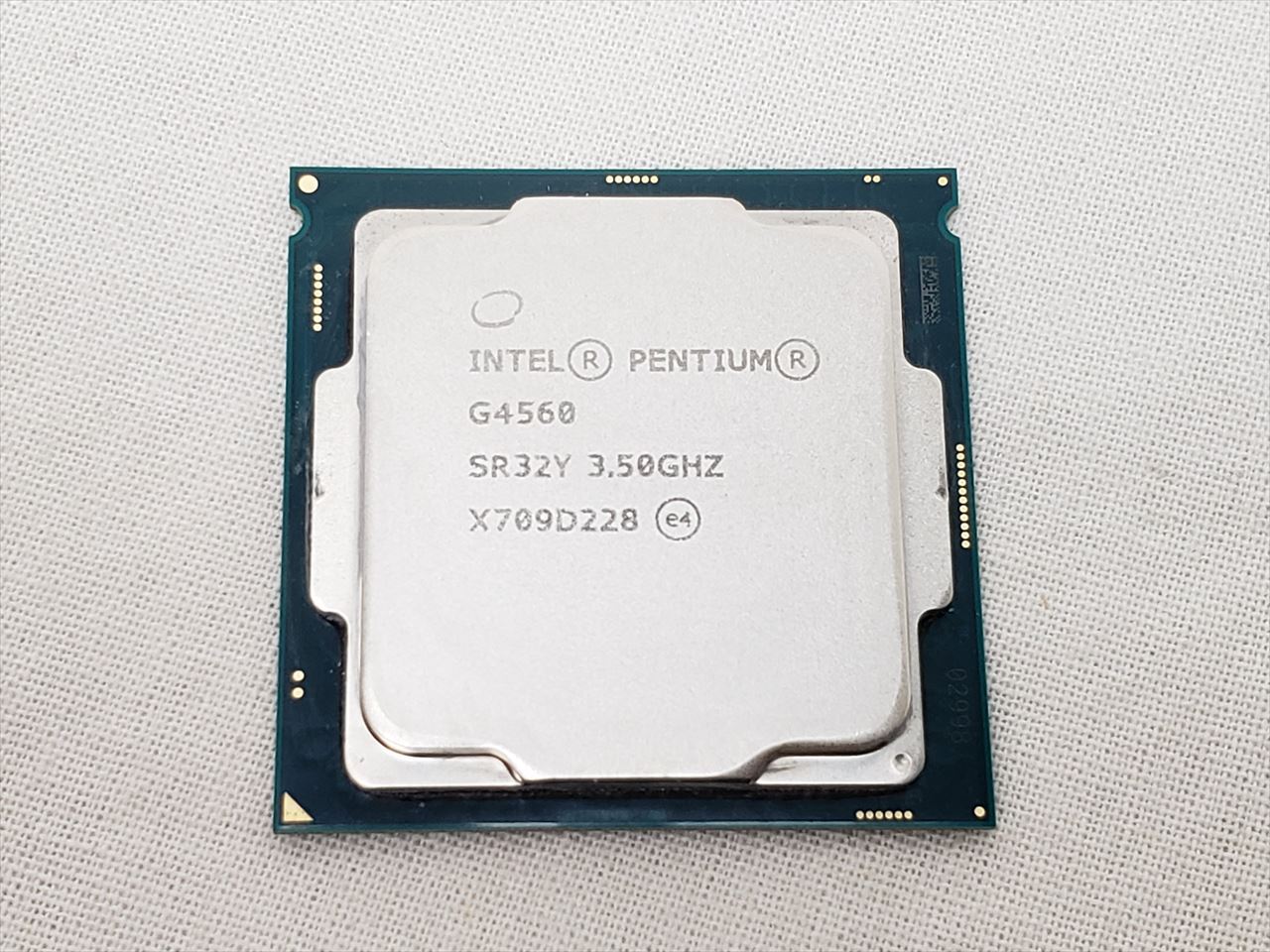 Pentium G4560 バルク (3.50GHz/ターボブーストなし/2-core 4-thread/Total Cache 3MB/TDP54W/HD Graphics 610) 各 ...