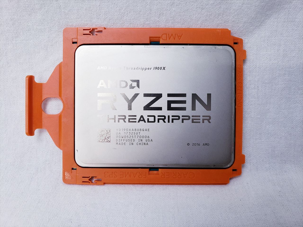 Ryzen Threadripper 1900X バルク (8-core 16-thread/3.8GHz/ターボブースト時 4.0GHz ...