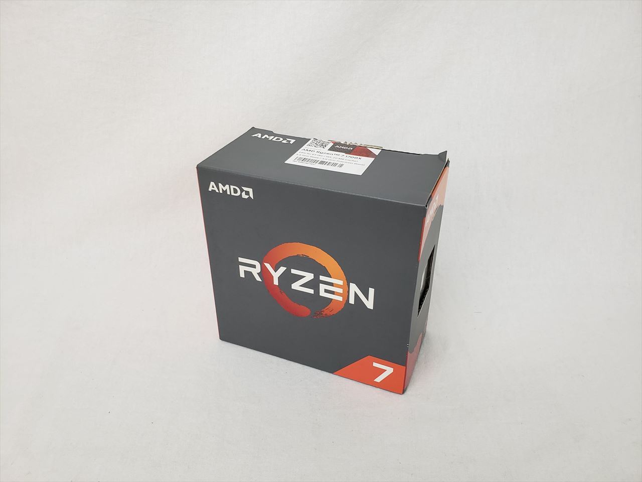 Ryzen 7 1700X BOX (8-core 16-thread/3.4GHz/ターボブースト時 3.8GHz/L2 512kB x 8 ...