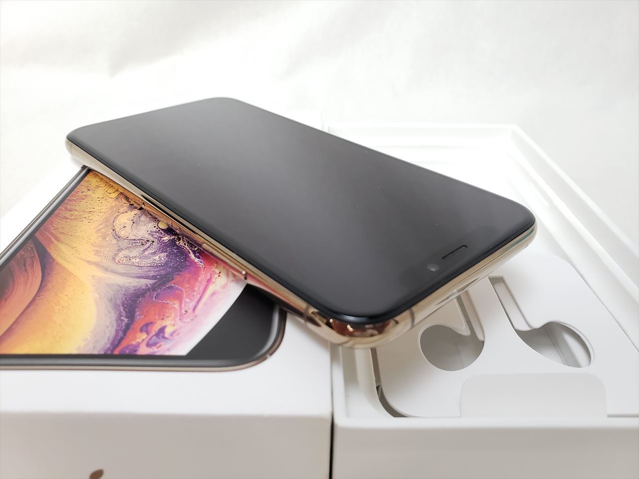 iPhoneXS 256GB ゴールド /MTE22J/A 【国内版 SIMFREE】 各サイトで併売につき売切れのさいはご容赦願います。 | スマートフォン/携帯電話 | APPLE ...