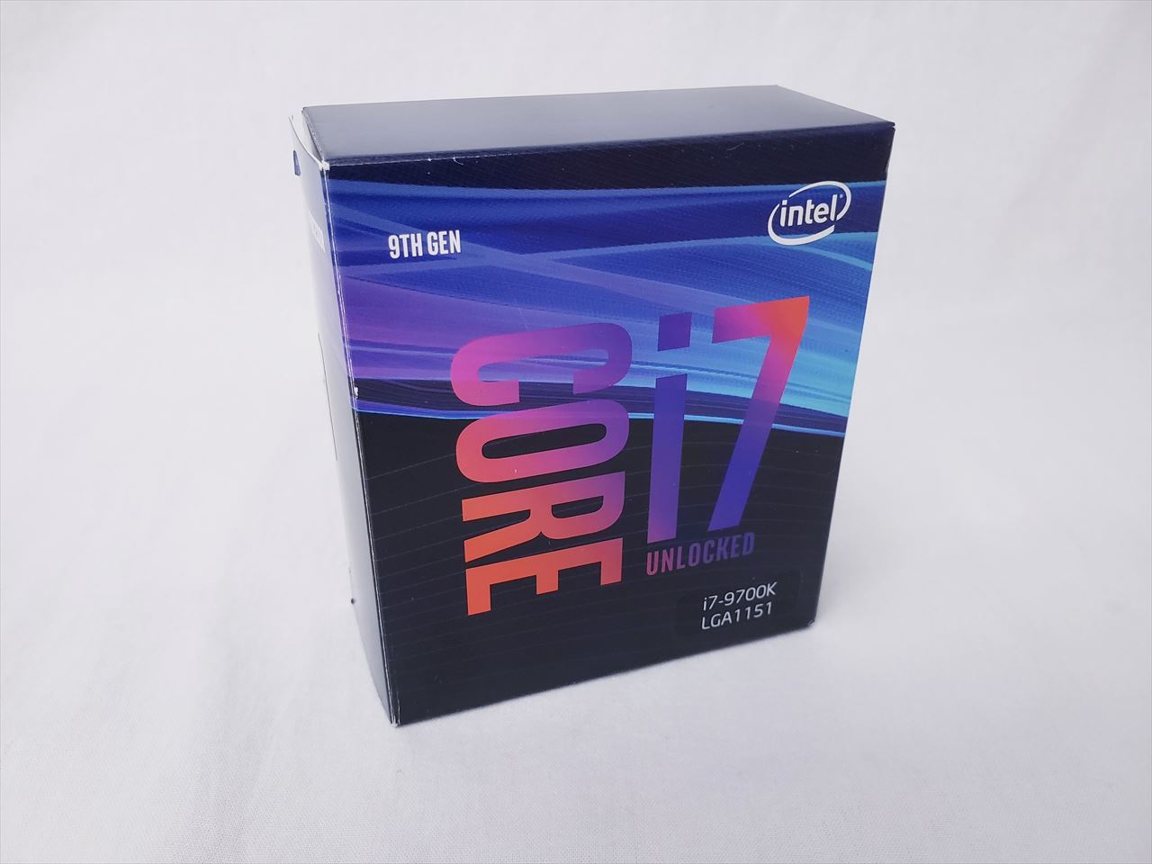 Core i7-9700K BOX (3.60GHz/ターボブースト時4.90GHz/8-core 8-thread/Total Cache ...