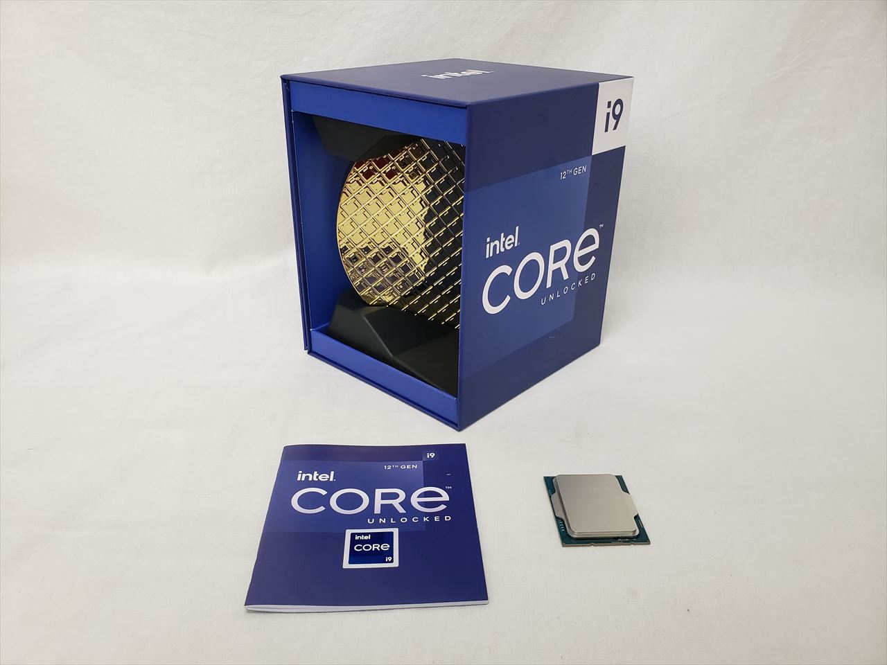 Core i9-12900K BOX (P-core 8(3.2GHz)+E-core 8(2.4GHz)/24スレッド/Single P ...