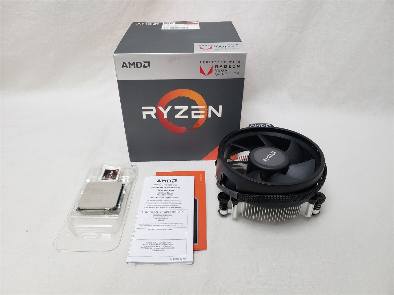Ryzen 3 2200G with Wraith Stealth cooler (4core 4thread/3.5GHz/3.7GHz ...