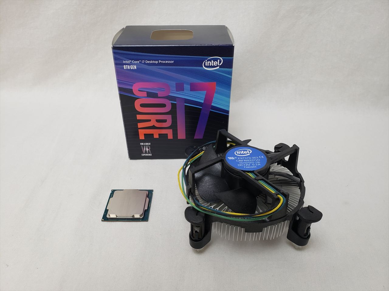 Core i7-8700 BOX (3.20GHz/ターボブースト時4.60GHz/6-core 12-thread/Total Cache ...